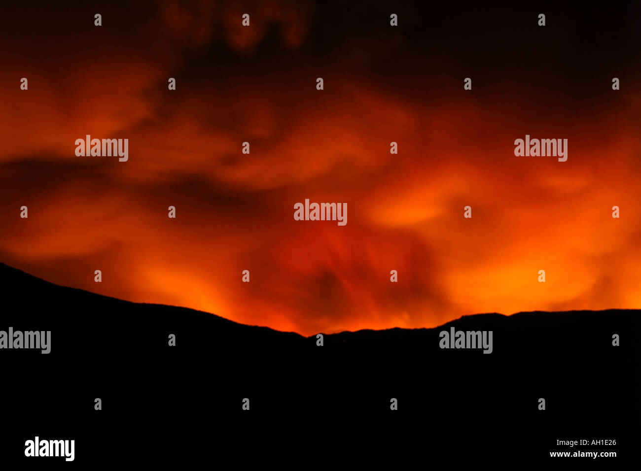 Cedar fire 2003 hi-res stock photography and images - Alamy