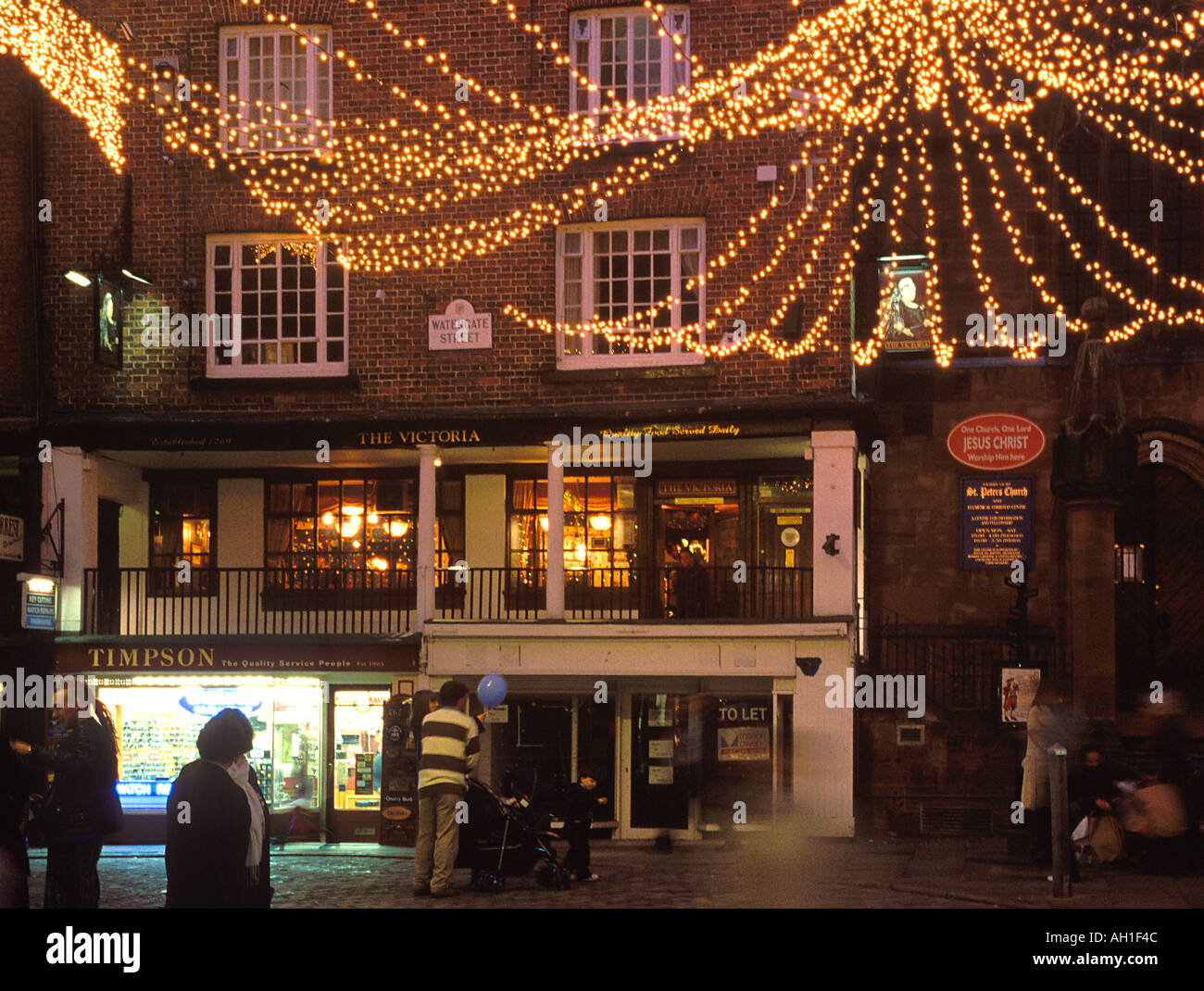 The watergate building night hi-res stock photography and images - Alamy