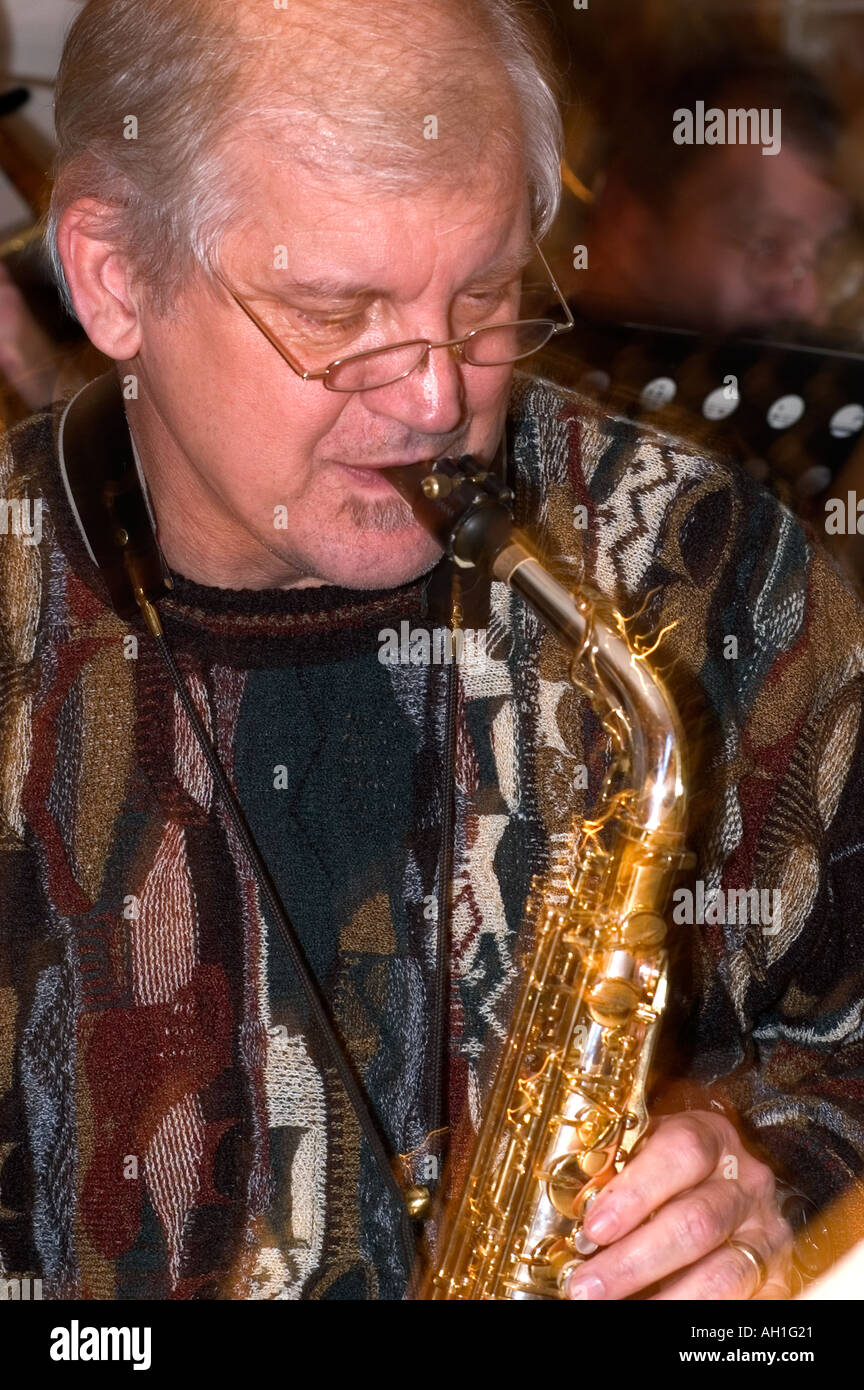 American jazz music concert inside hi-res stock photography and images ...