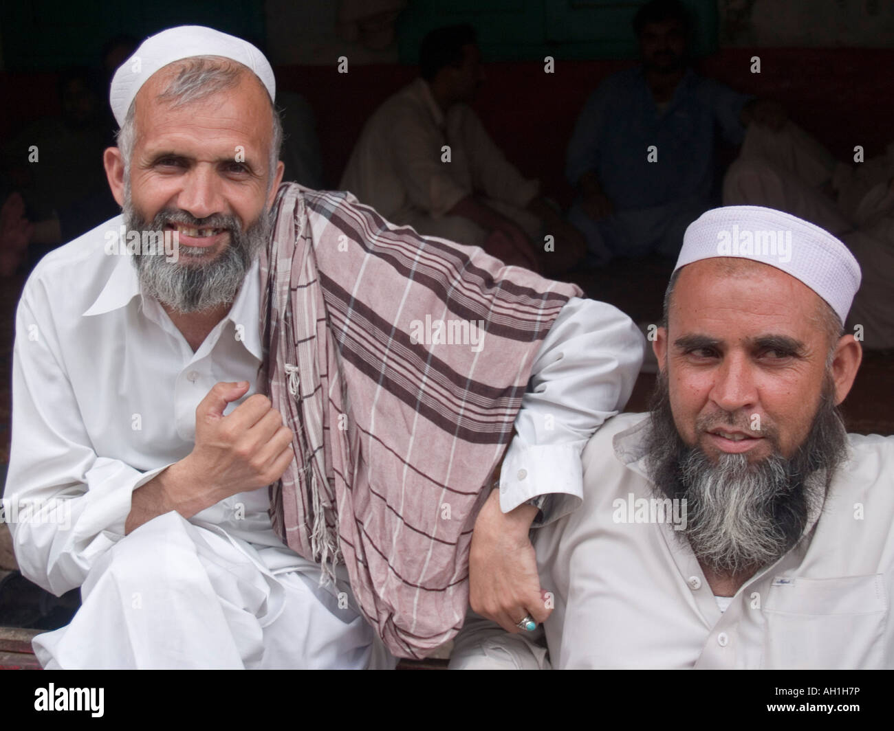 Pakistan afghanistan friends hi-res stock photography and images - Alamy