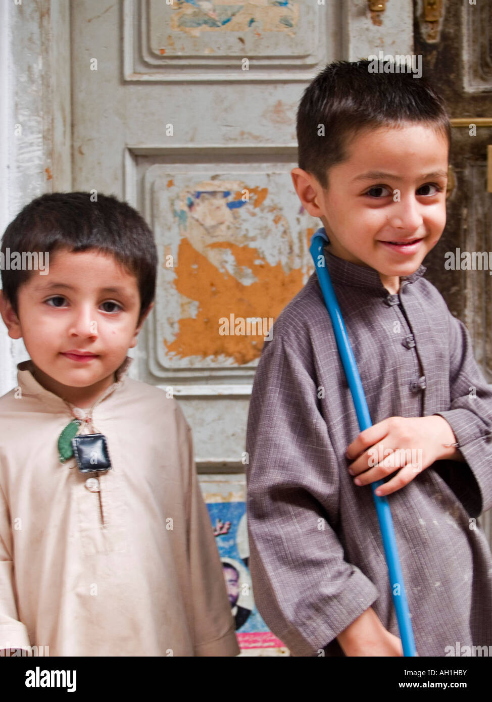 2 brothers Peshawar Pakistan Stock Photo - Alamy