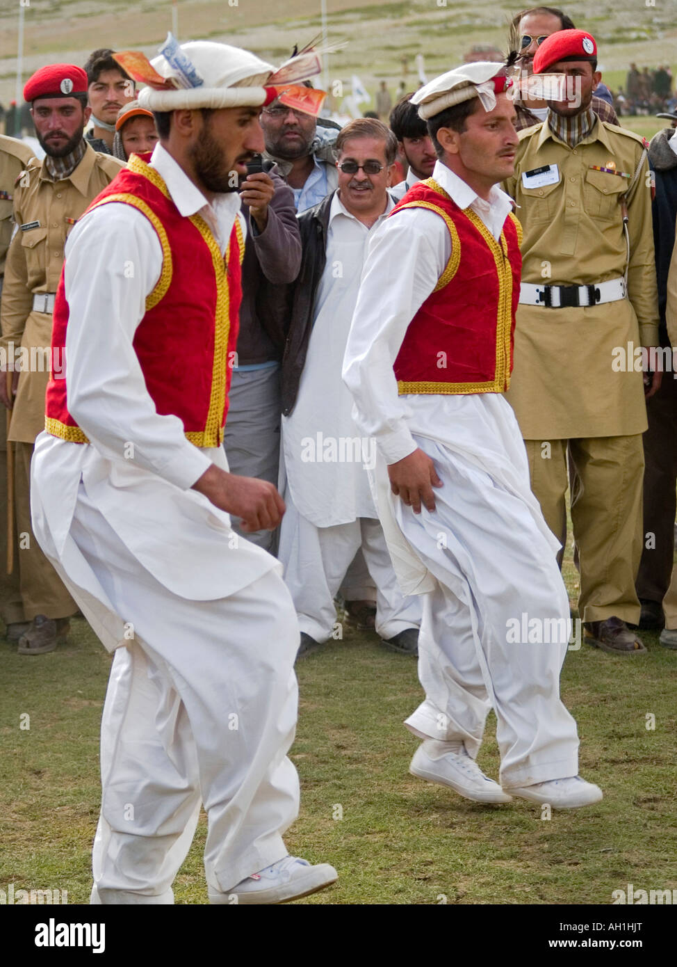 Pakistan culture dancing hi-res stock photography and images - Alamy
