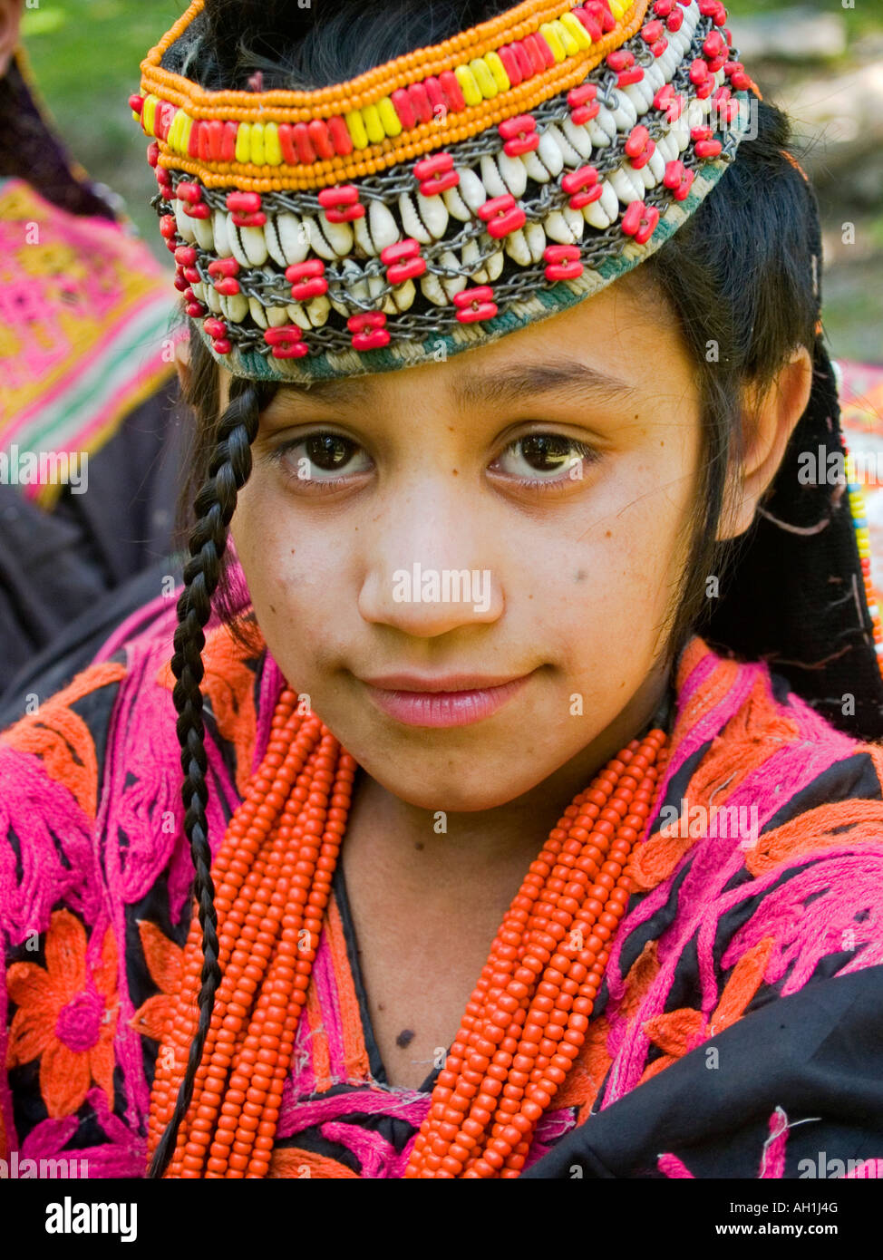 Kalasha girl pakistan hi-res stock photography and images - Alamy