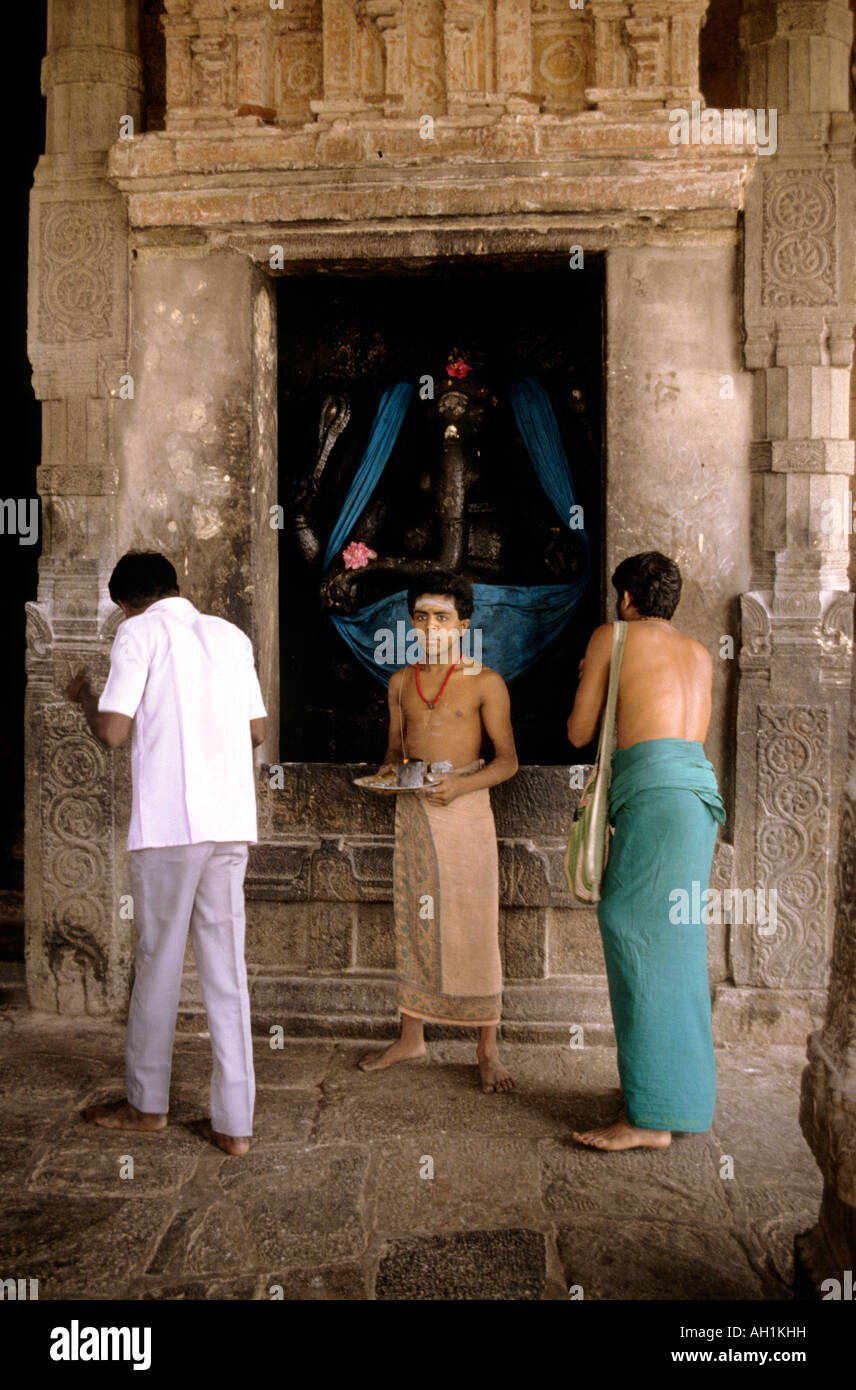 South India Tamil NaduTemple Chidambaram Temple Pilgrims Stock Photo ...