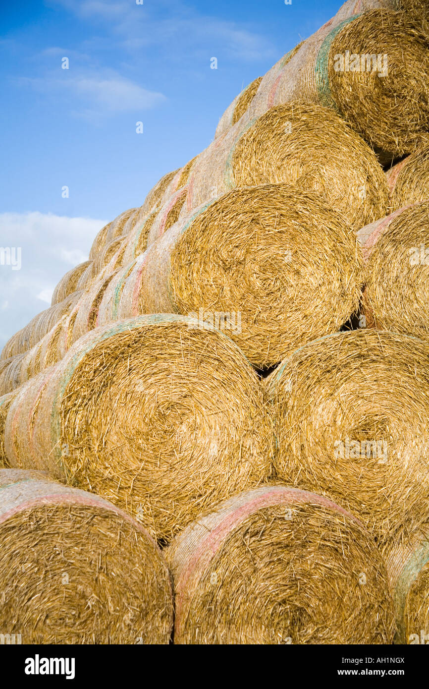Hay pyramid hi-res stock photography and images - Alamy