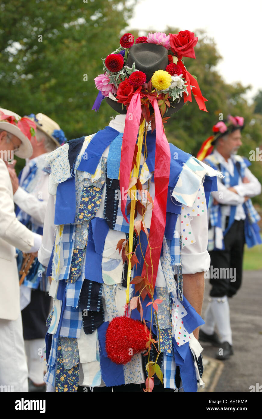 Male morris dancers hi-res stock photography and images - Alamy