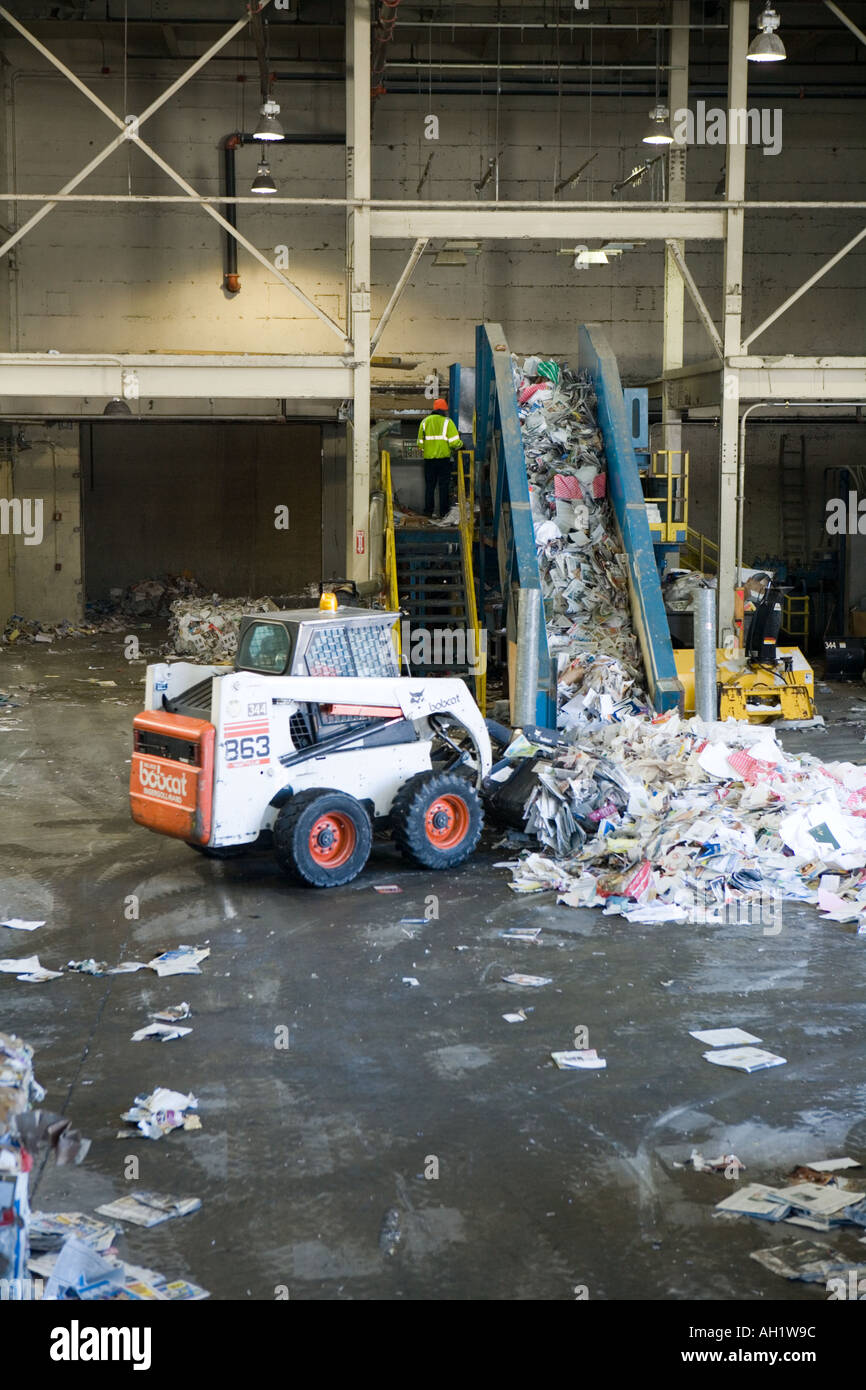 Recycling facility sorting recycled paper Stock Photo - Alamy