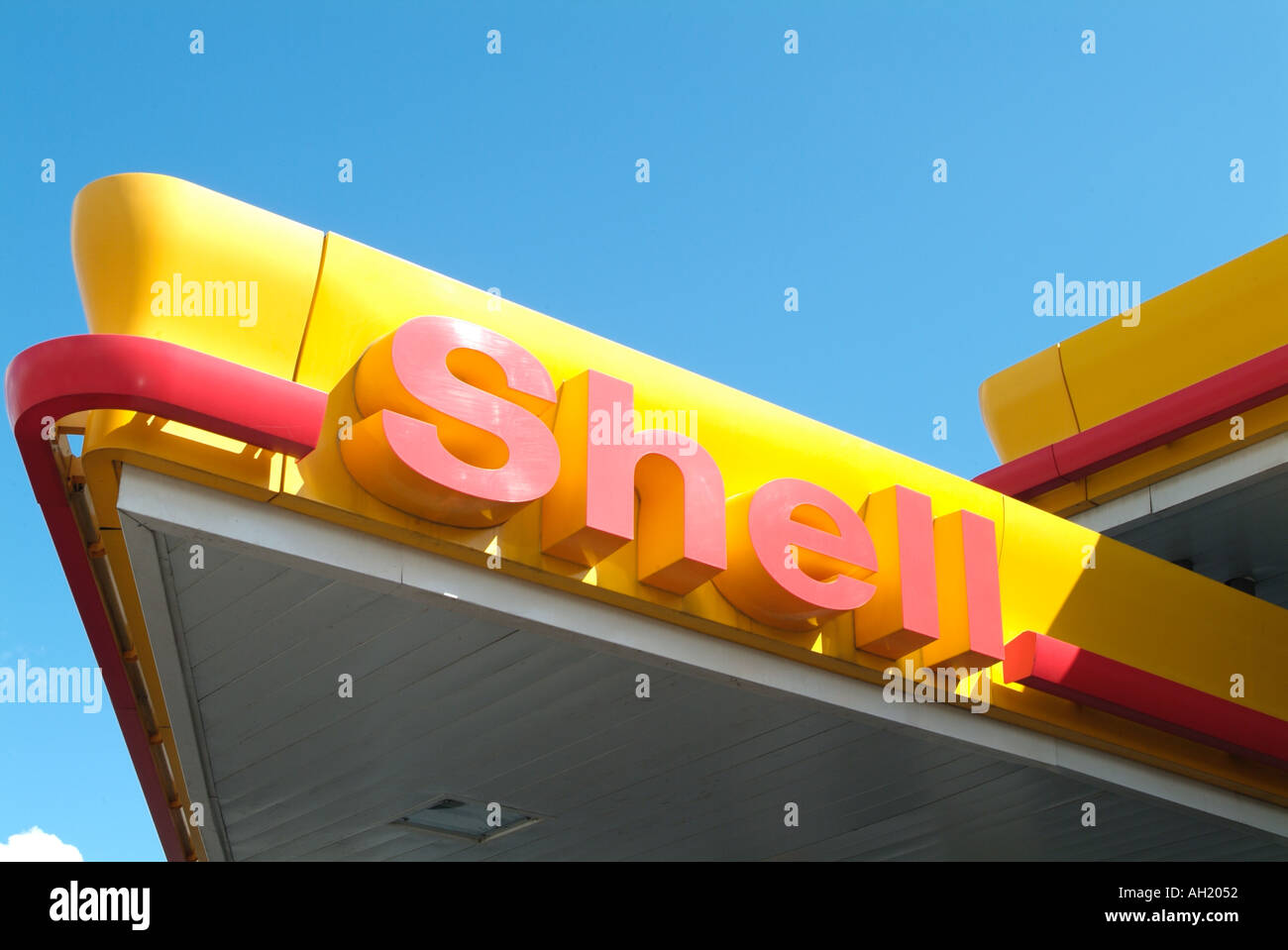 shell oil petrol station car gas travel consume guzzler diesel ...