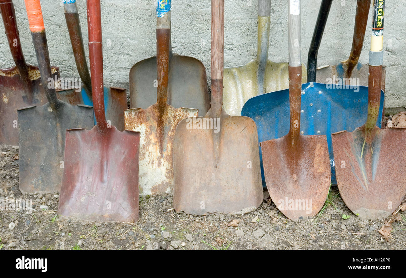 Back hole shovel hi-res stock photography and images - Alamy