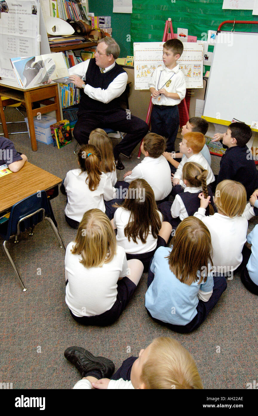 Catholic Elementary School Educational Setting Stock Photo - Alamy