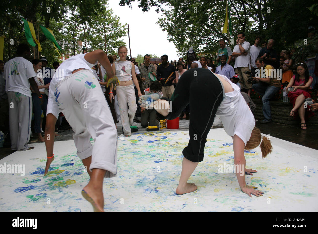 Capoeira traditional Brazilian Martial arts started by slaves 400 years ...