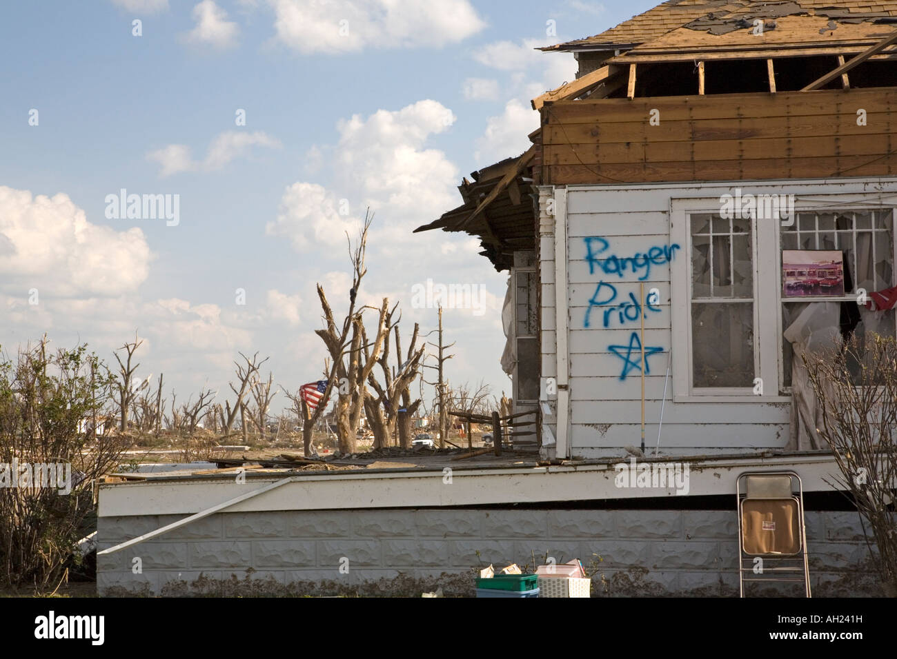 "Ranger Pride" graffiti and tornado damage in Greensburg, Kansas, USA ...