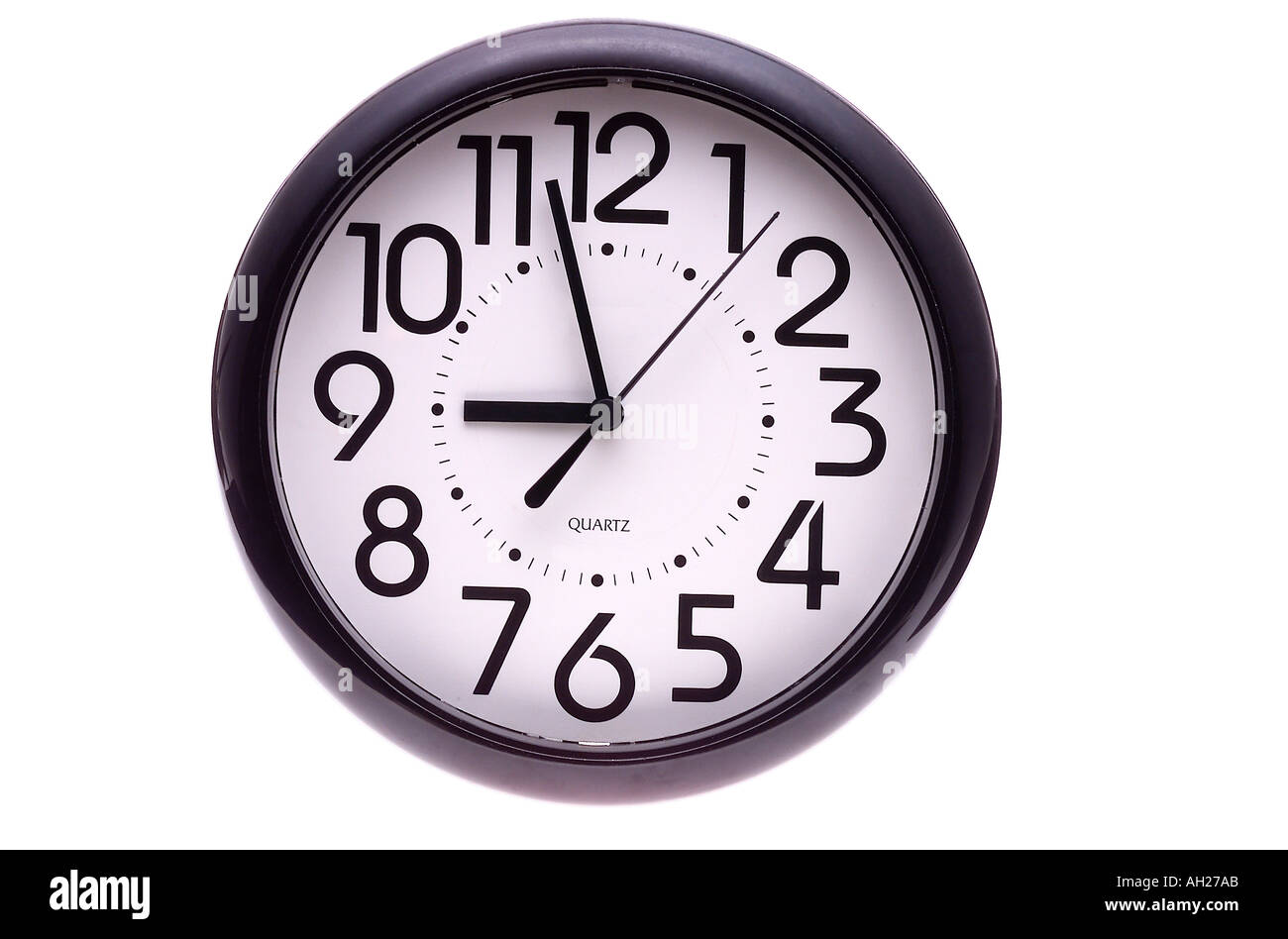 Wall clock eight fifty eight hi-res stock photography and images - Alamy