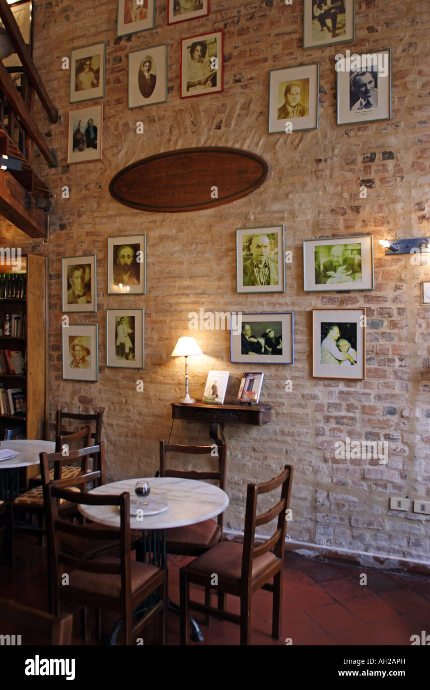 Cafe literario literario hi-res stock photography and images - Alamy