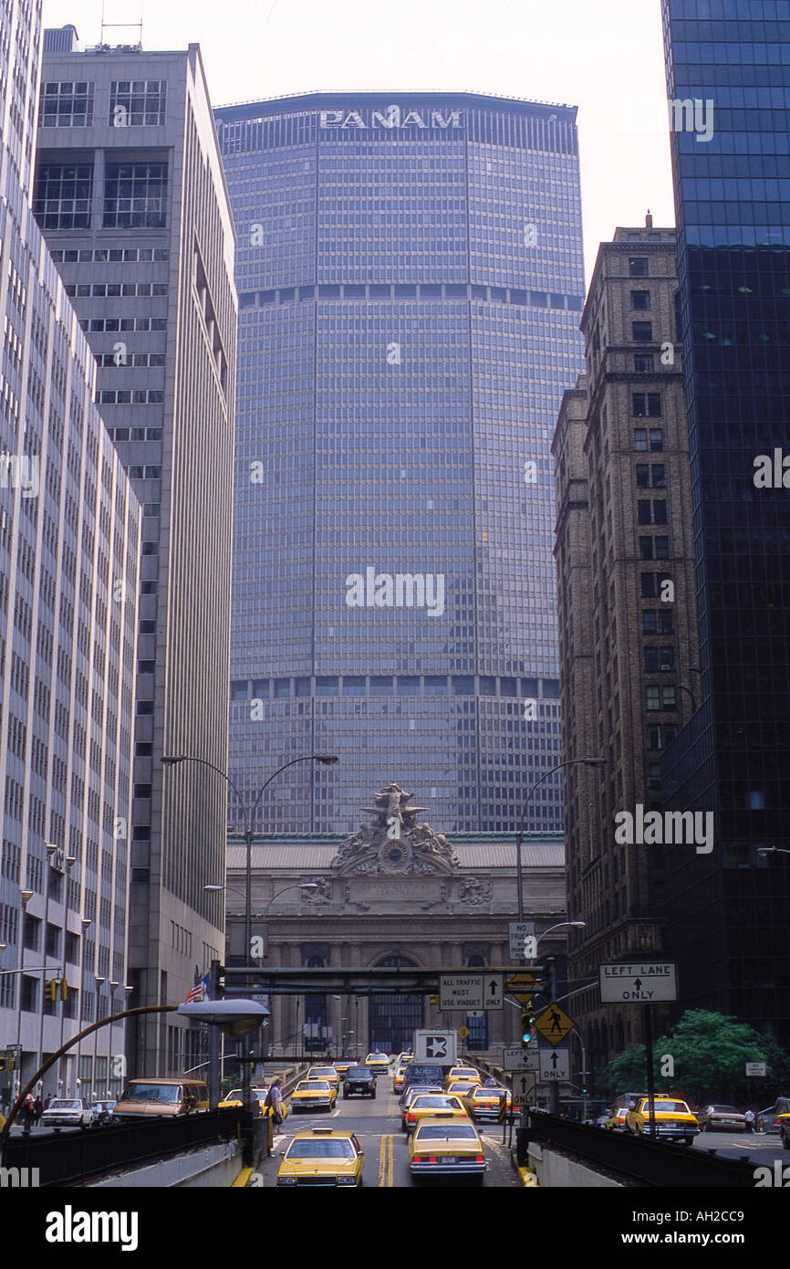 New york panam building hi-res stock photography and images - Alamy
