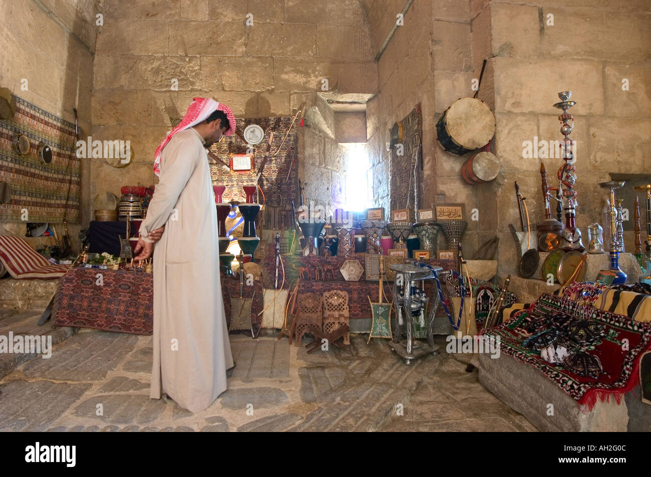 tourist souvenir stalls The Citadel Aleppo Haleb Syria Middle East ...