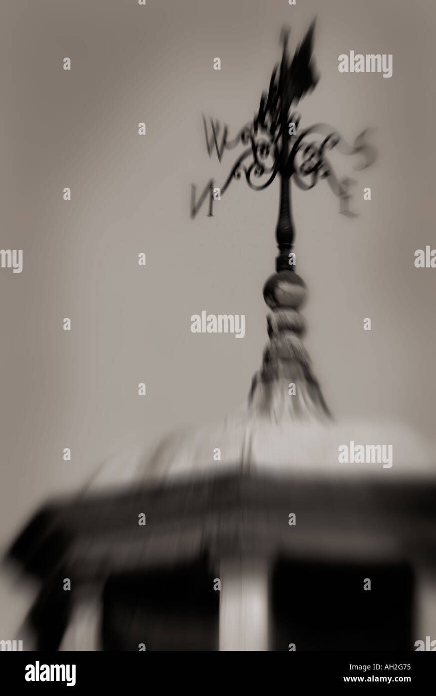 Wind indicator clock hi-res stock photography and images - Alamy