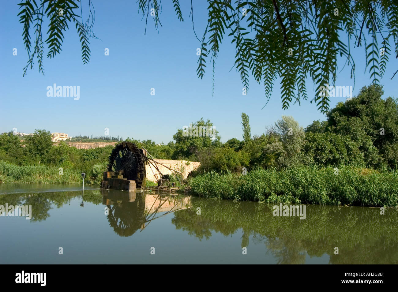 water wheel on the Orontes River Hama Syria Middle East Stock Photo - Alamy