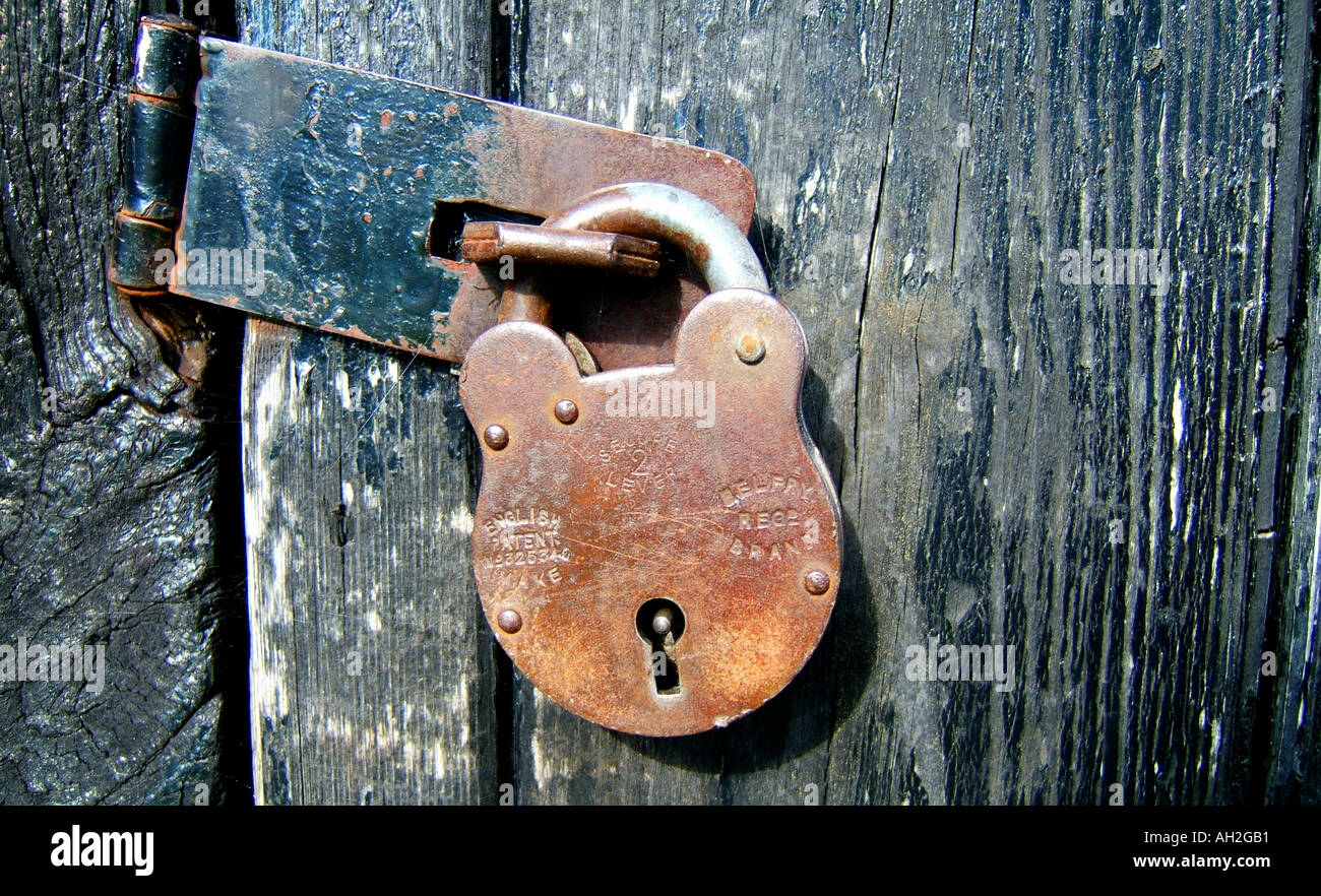 Secured padlock and hasp hi-res stock photography and images - Alamy