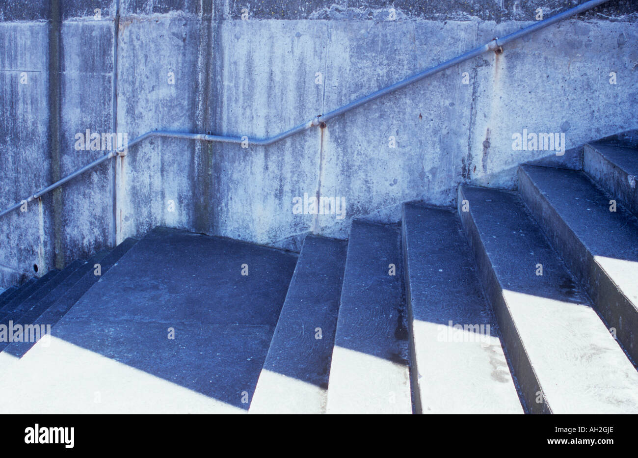 Staining steps hi-res stock photography and images - Alamy