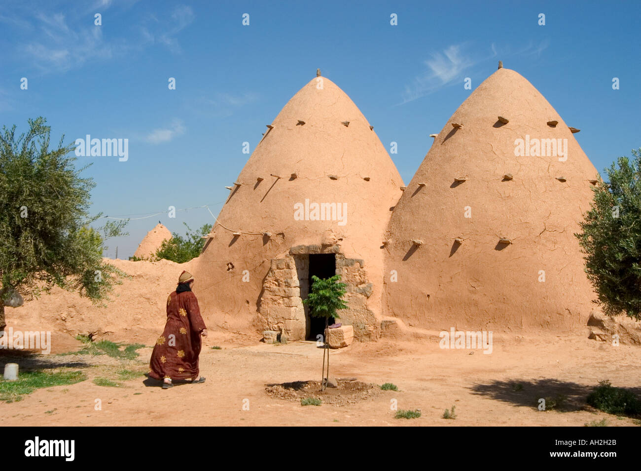 Traditional mud houses syria hi-res stock photography and images - Alamy