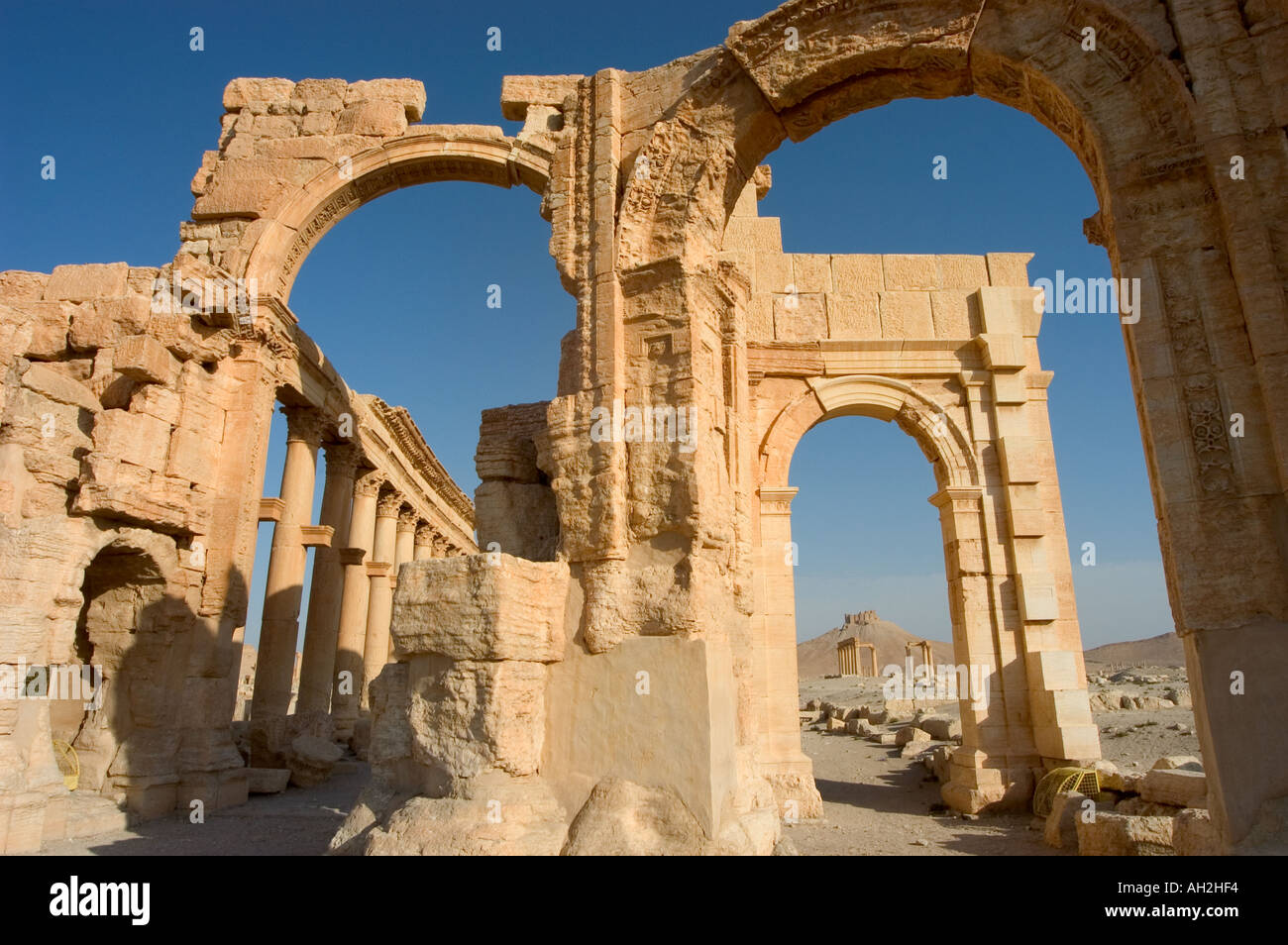 monumental arch archaelogical ruins Palmyra Syria Middle East Stock ...