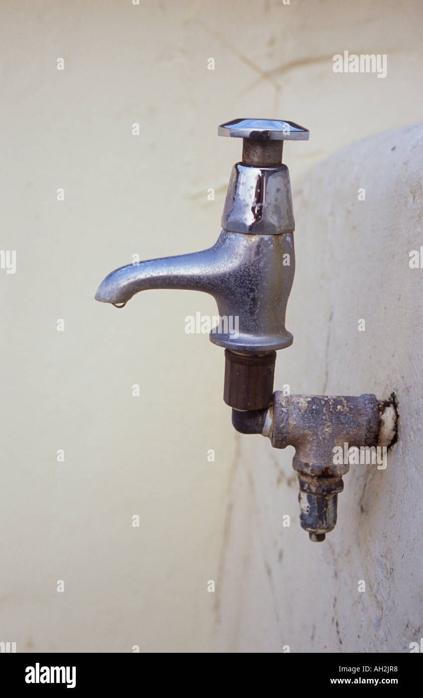 Outdoor tap standpipe hi-res stock photography and images - Alamy