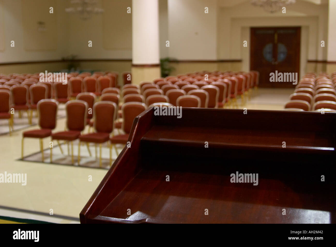Empty conference room Stock Photo - Alamy