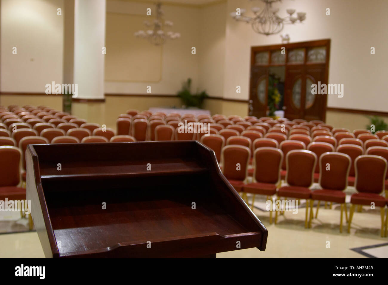 Lectern chair hi-res stock photography and images - Alamy