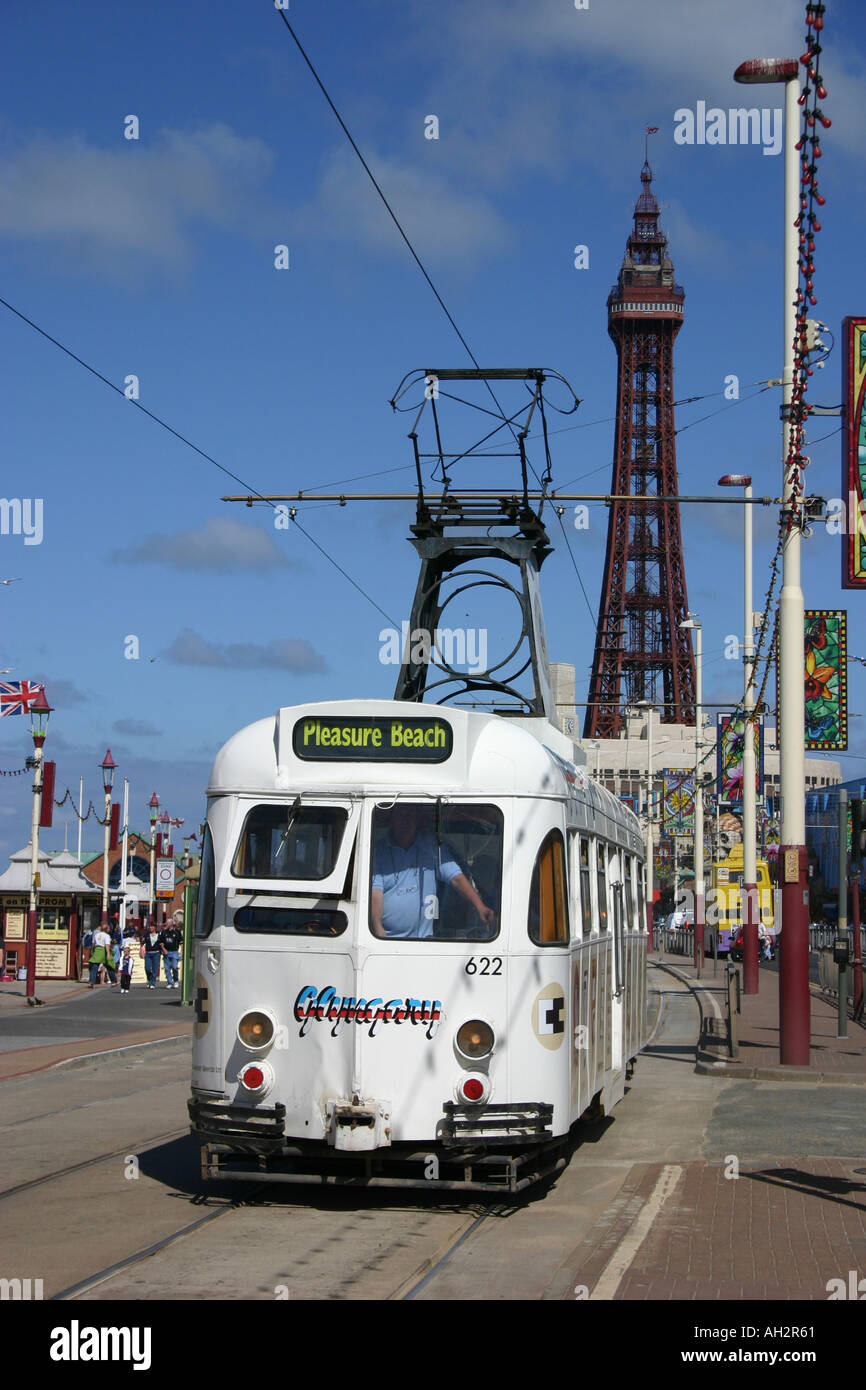 Single deck tram hi-res stock photography and images - Alamy