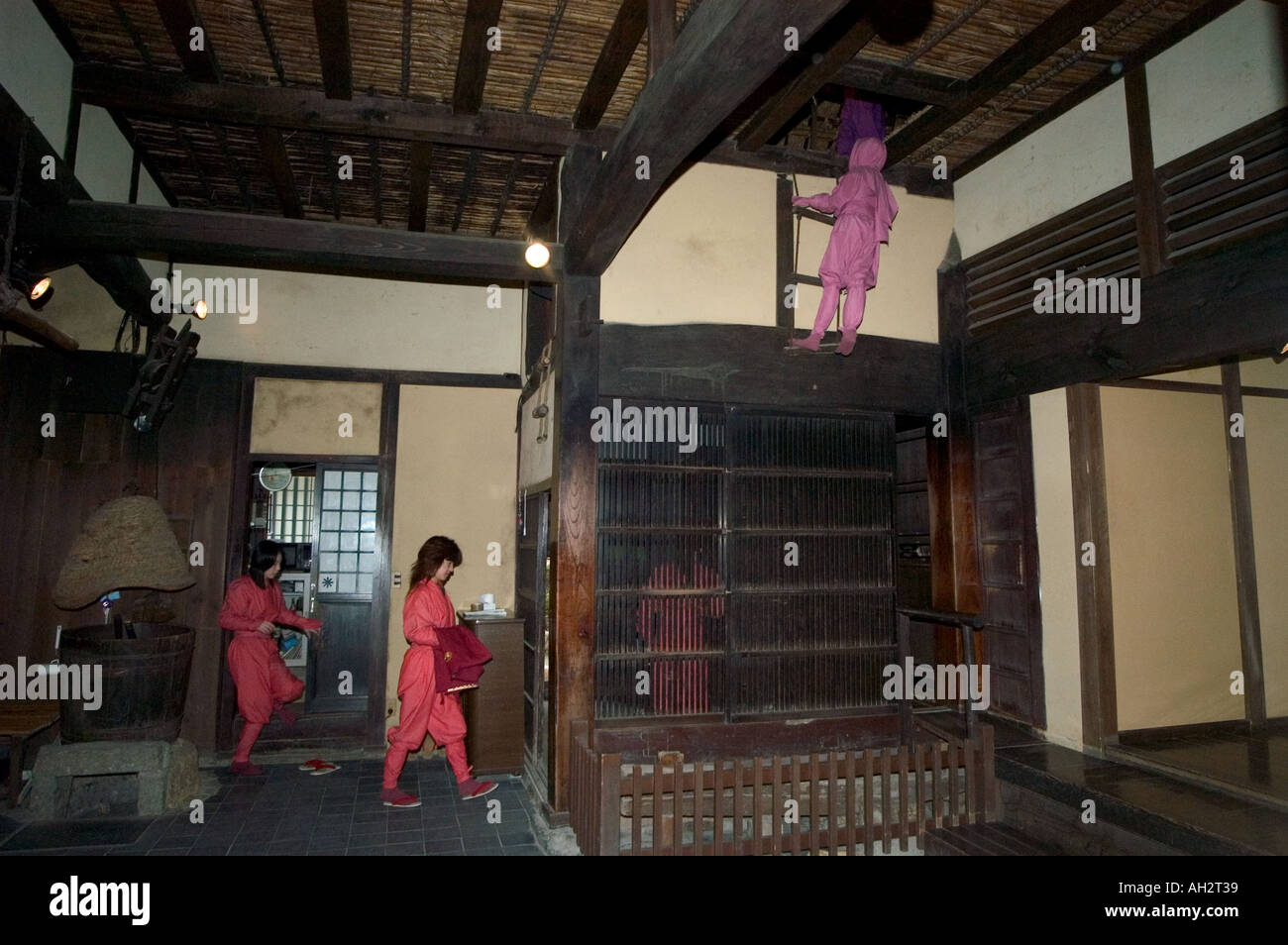 pink ninja demonstration ninja museum Iga Ueno city ninja town Mie ...