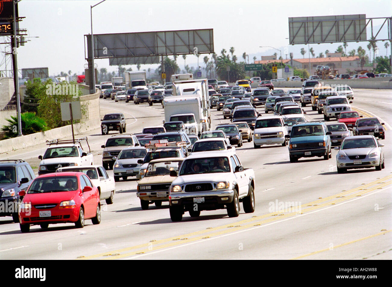 freeway los angeles Stock Photo - Alamy
