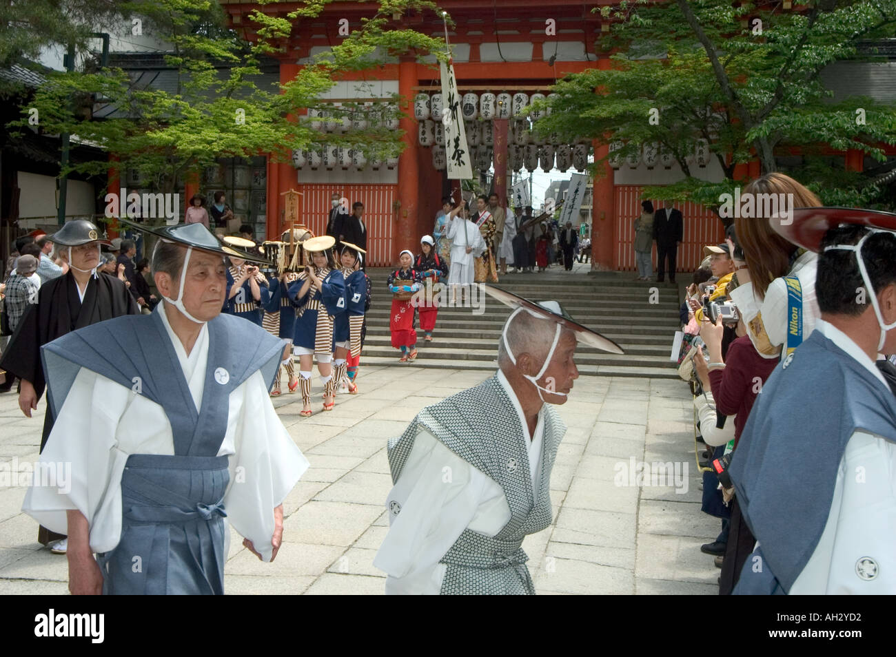 Traditional Dress And Procession For Tea Ceremony Yasaka Jinja Shrine