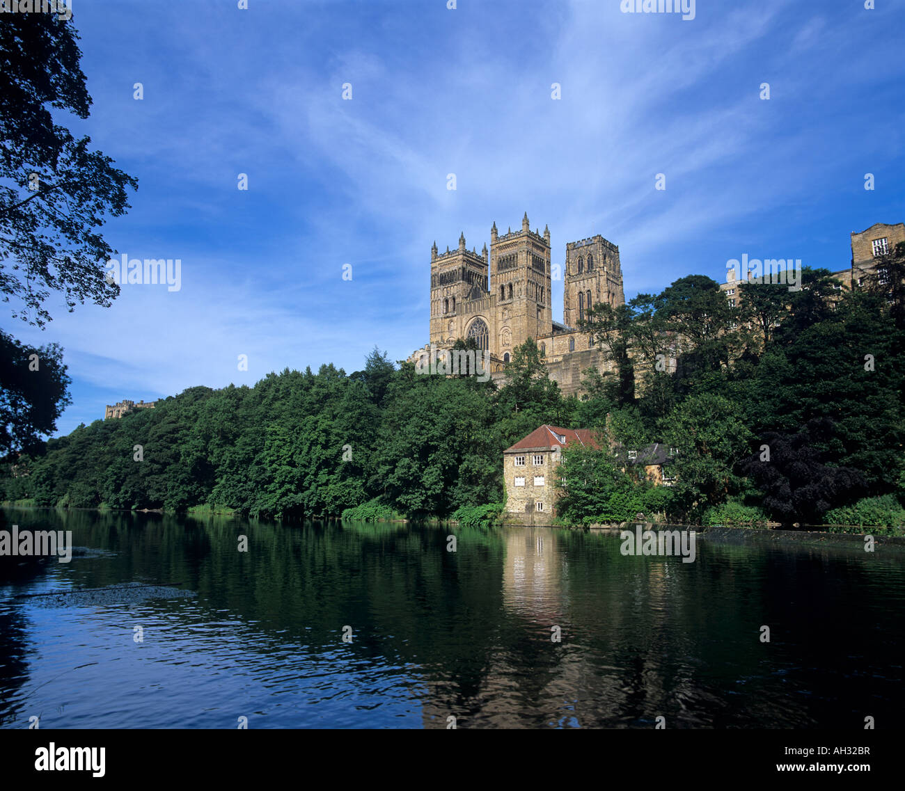 Durham Cathedral and the River Tees in the summer from Prebends Bridge ...