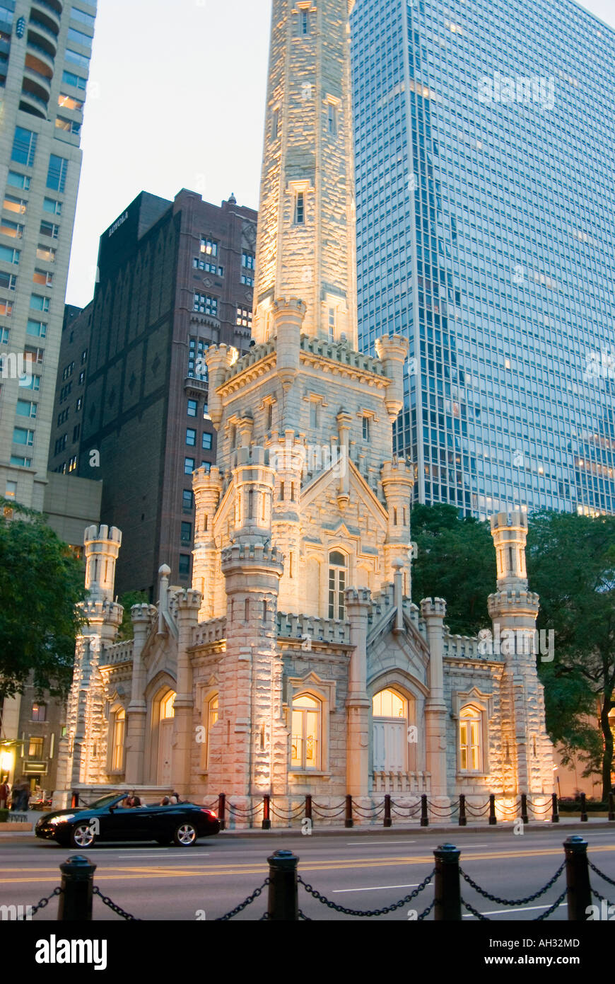 Chicago Water Tower Stock Photo - Alamy