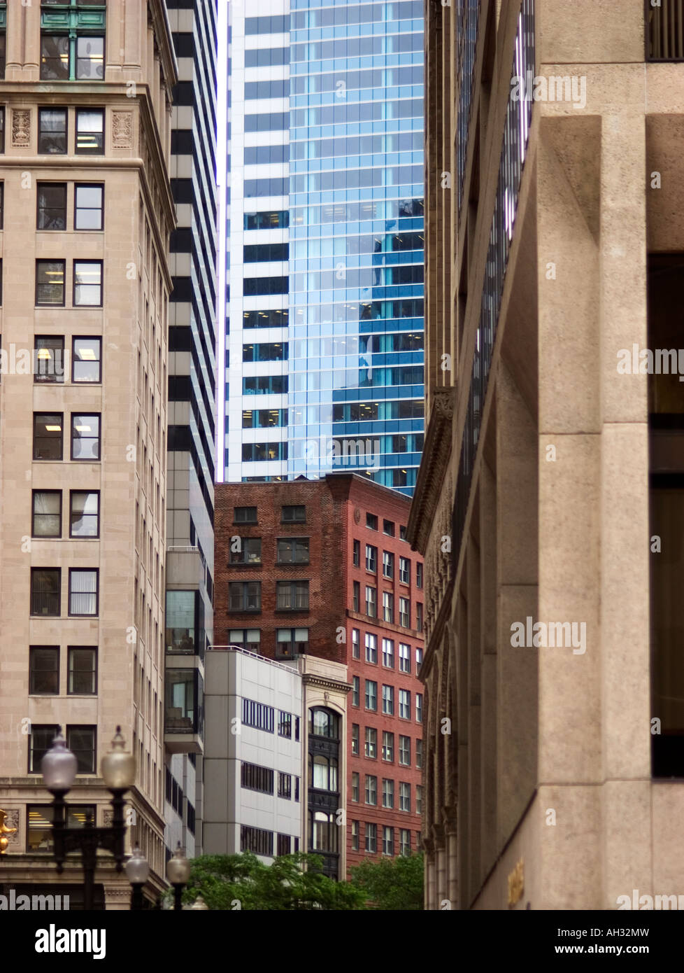 Boston houses and skyline hi-res stock photography and images - Alamy