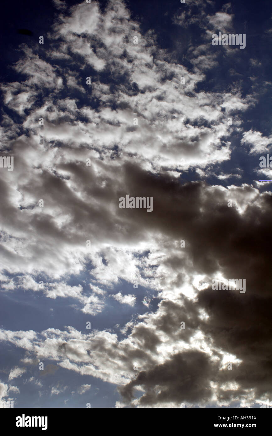 Puffy foreboding clouds hi-res stock photography and images - Alamy