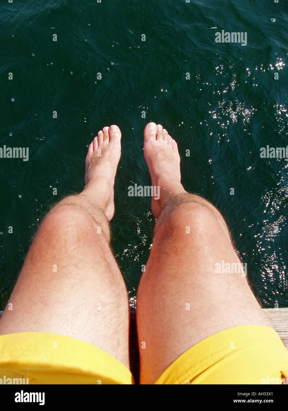 Cooling off legs hi-res stock photography and images - Alamy