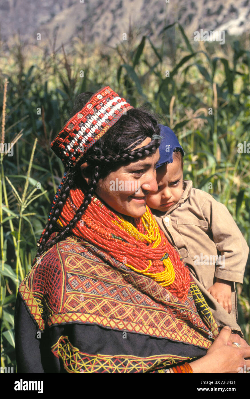Chitral woman hi-res stock photography and images - Alamy