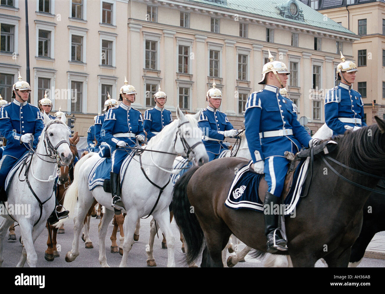 Parade of soldiers garding the Royal Castle in Stockholm Sweden Stock ...