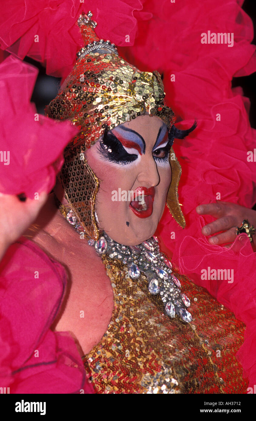 Cross dresser hi-res stock photography and images - Alamy