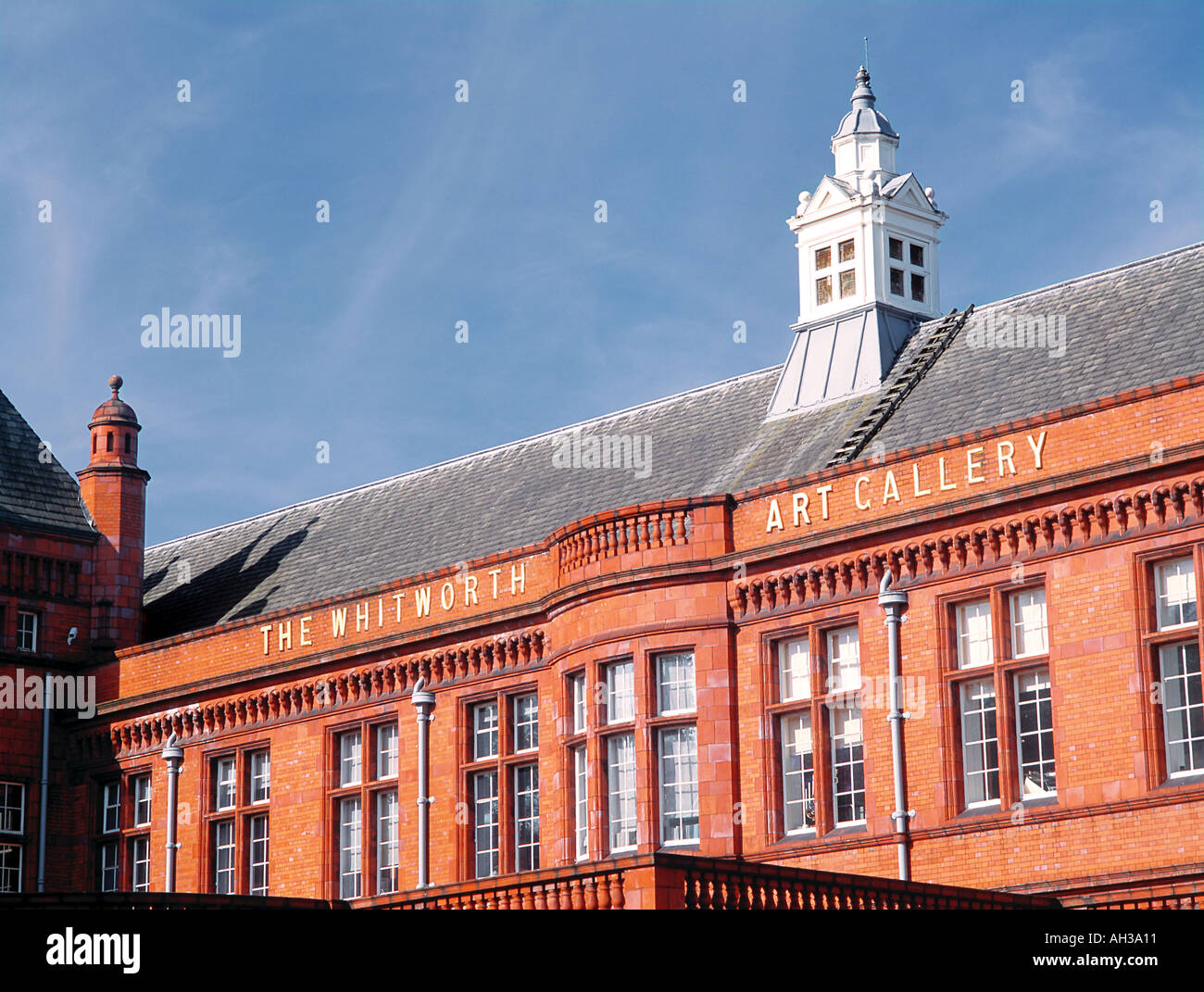 Manchester the whitworth art gallery hi-res stock photography and ...