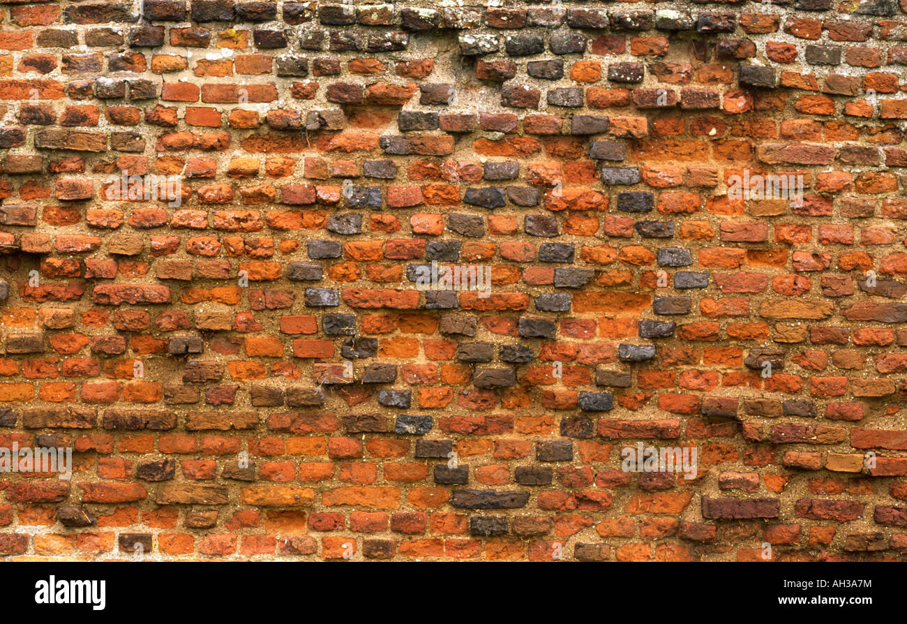 Diamond brickwork pattern hi-res stock photography and images - Alamy