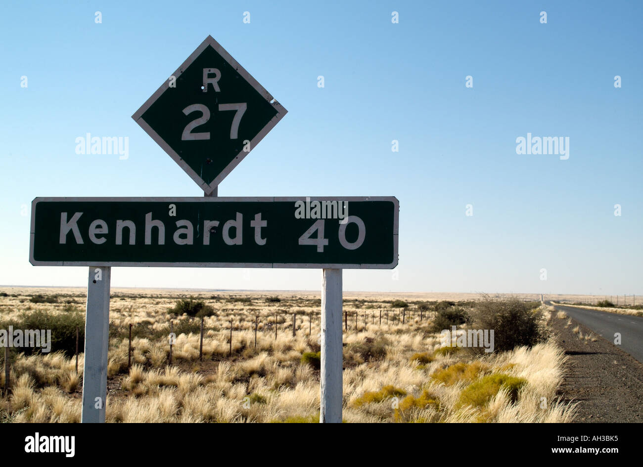 African Road Sign Directions Signs Stock Photos & African Road Sign ...