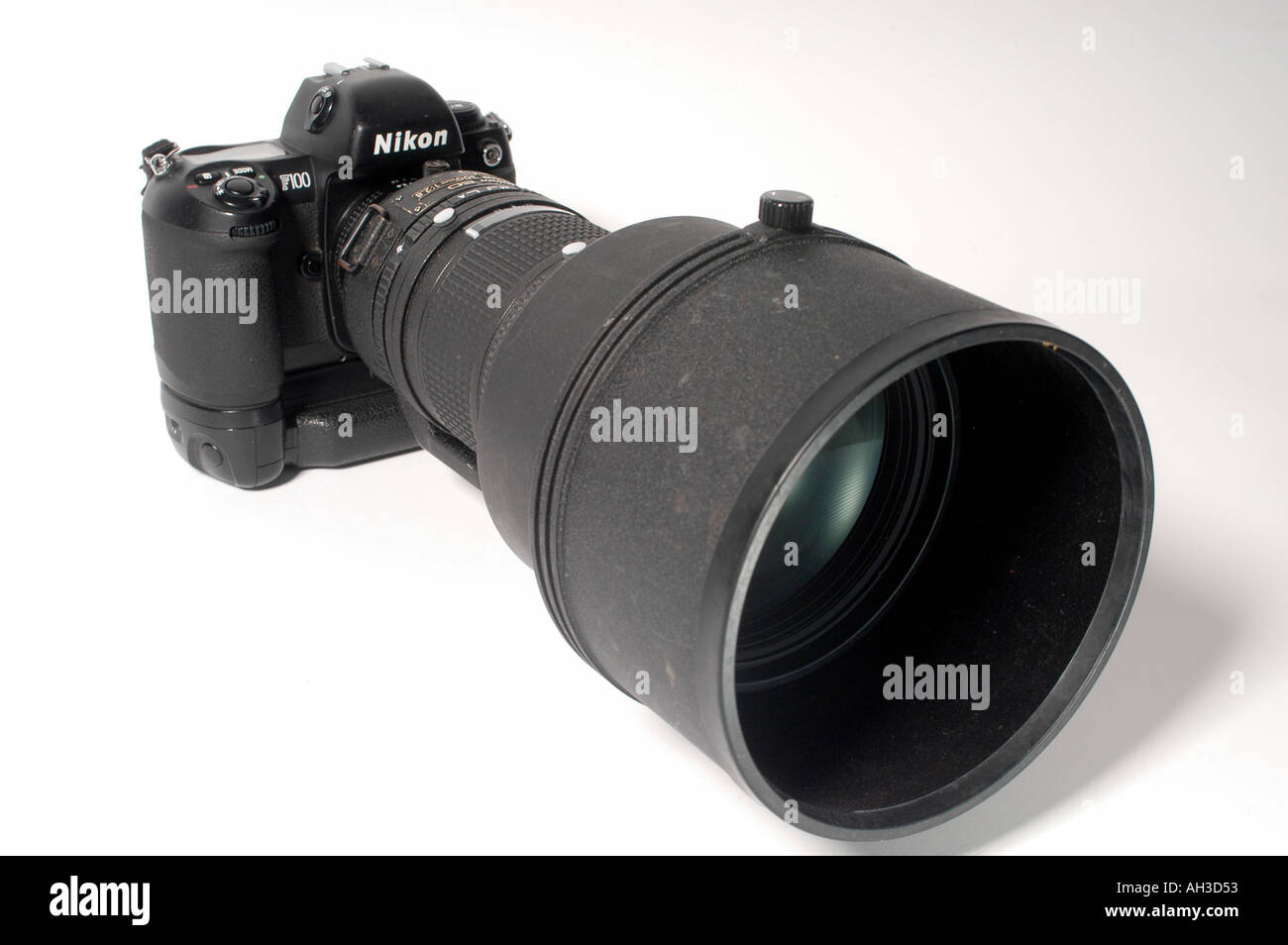 nikon camera and long lens Stock Photo - Alamy