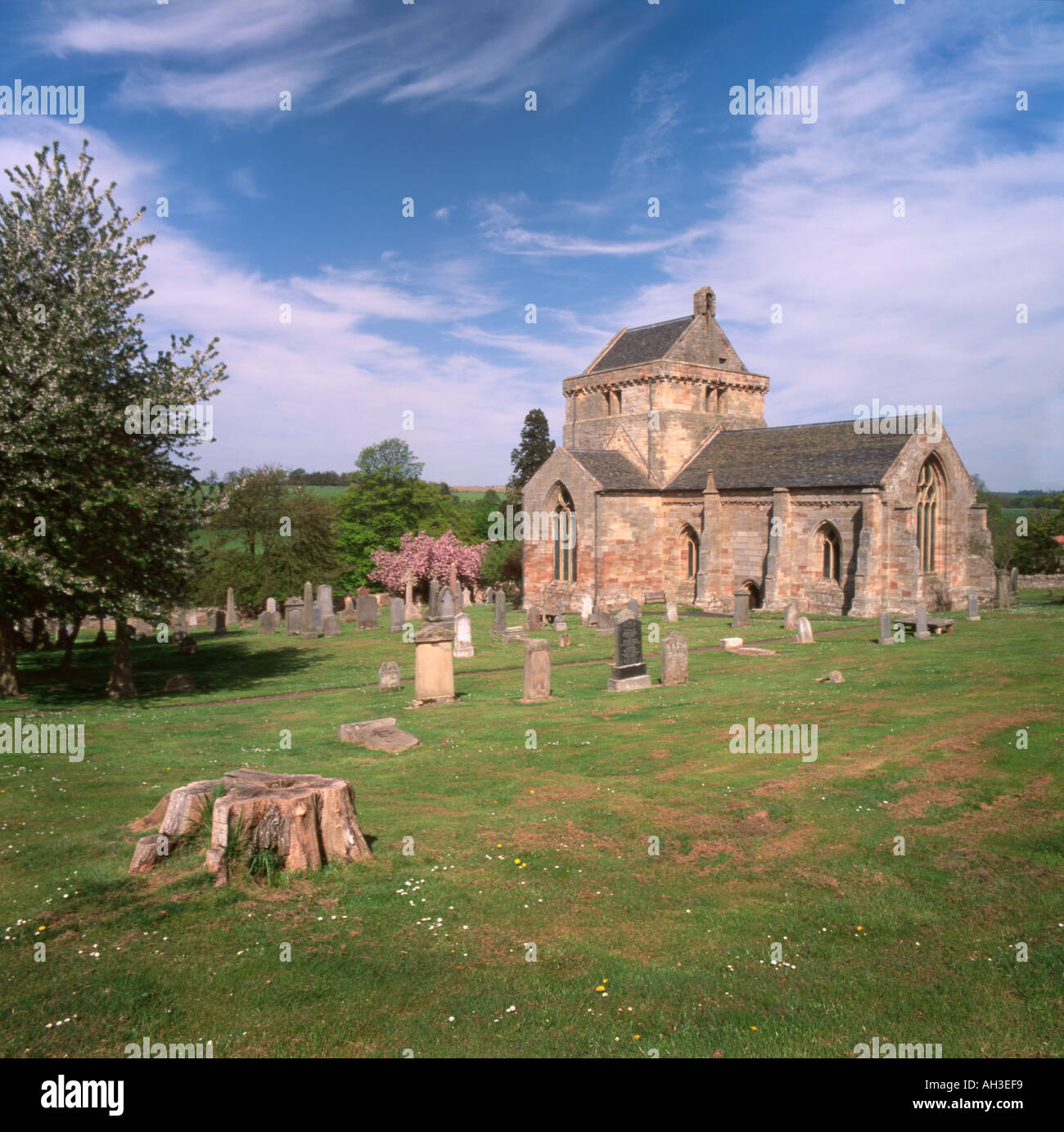Crichton church pathhead hi-res stock photography and images - Alamy