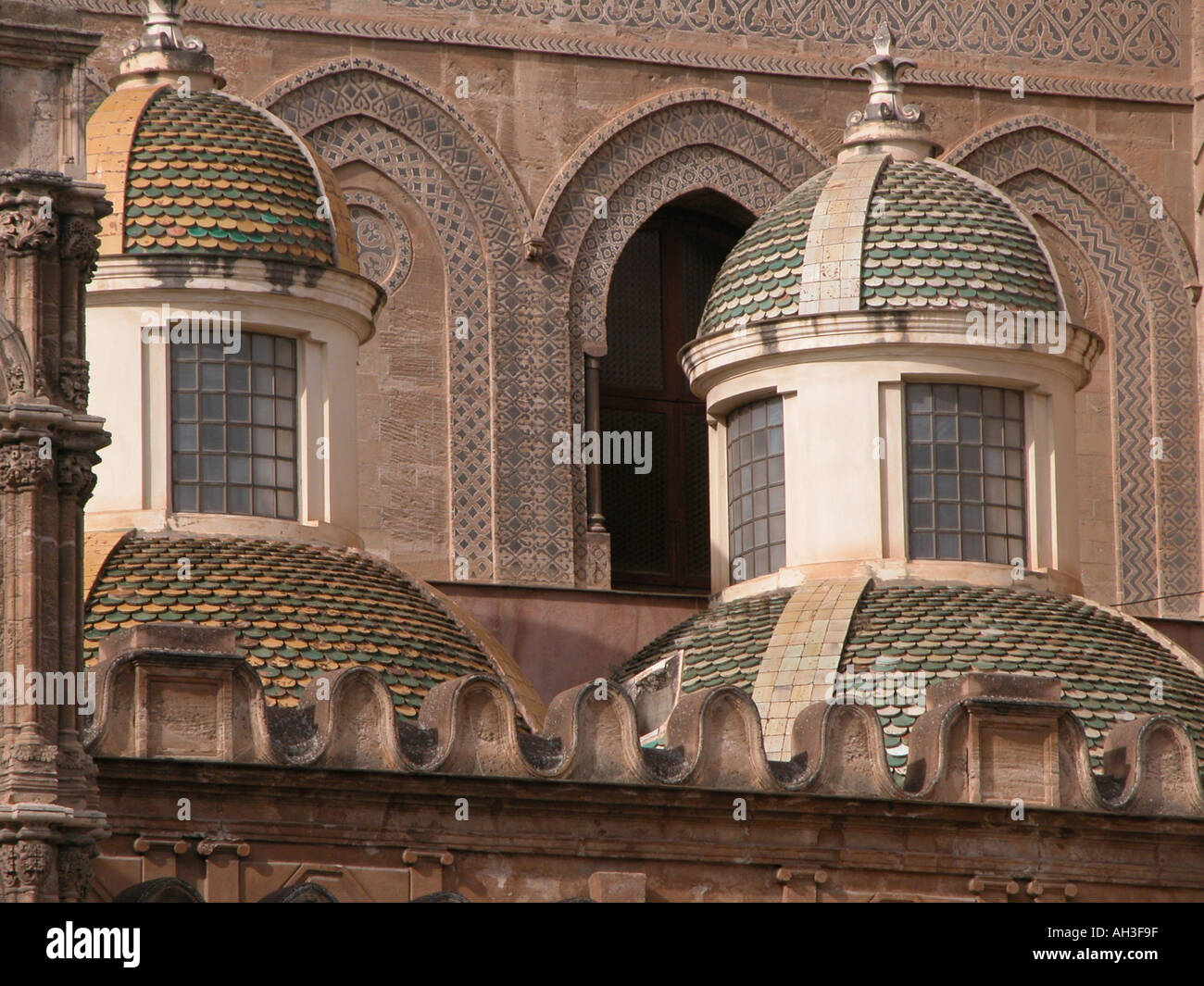Arabic influence on Palermo Cathedral Sicily Stock Photo - Alamy