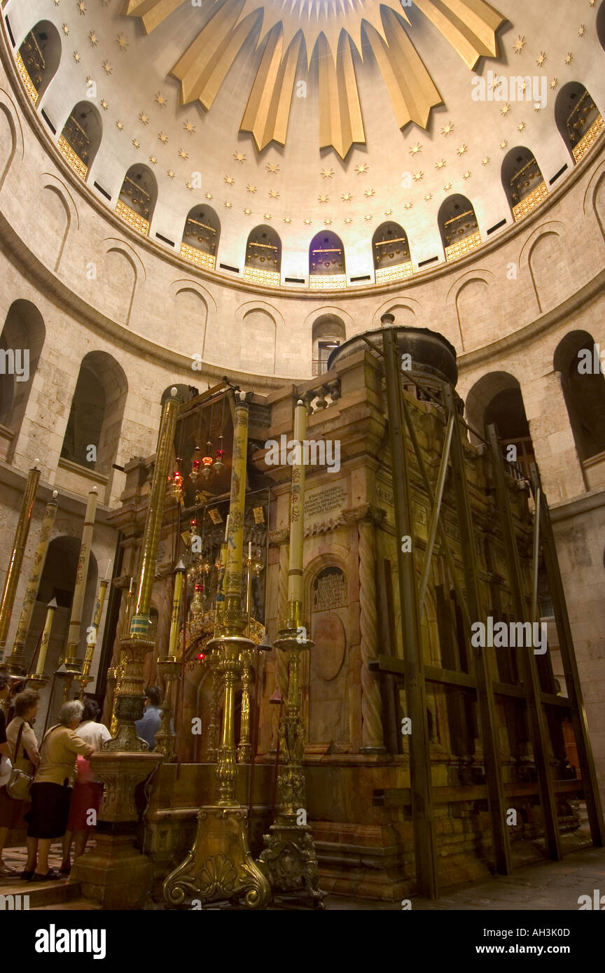 tomb of Jesus Christ Church of the Holy Sepulchre Old Walled City ...
