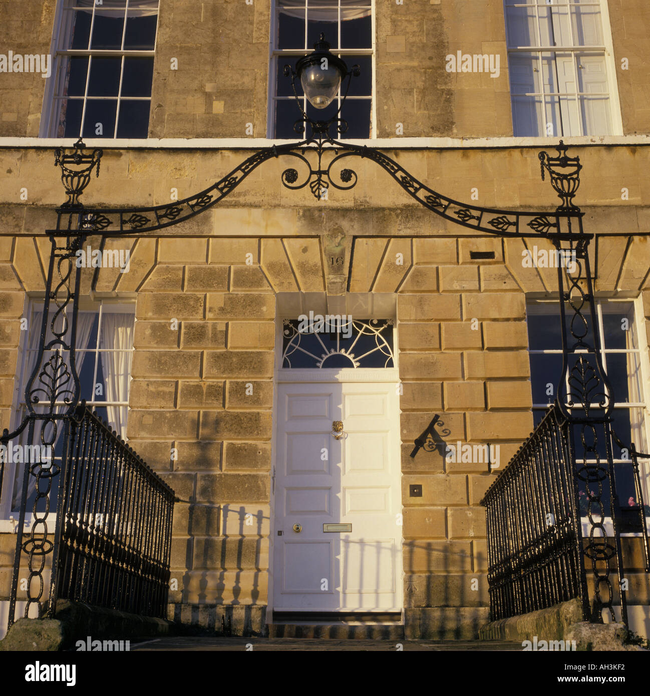 Lansdown Crescent Bath High Resolution Stock Photography and Images - Alamy