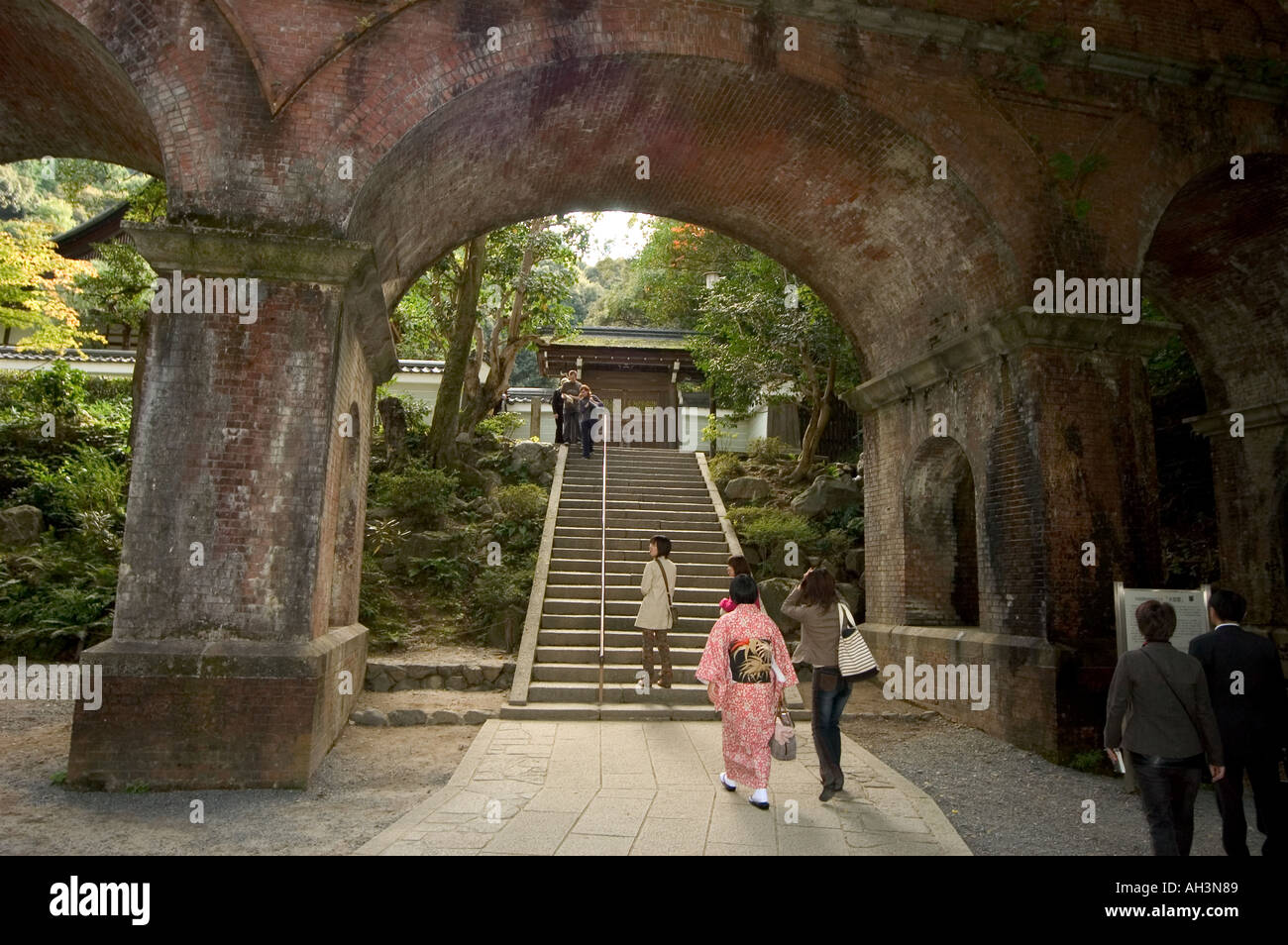 Kyoto aqueduct hi-res stock photography and images - Alamy